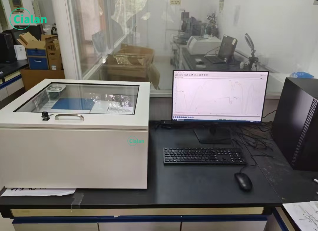 ATR FTIR Spectrometer